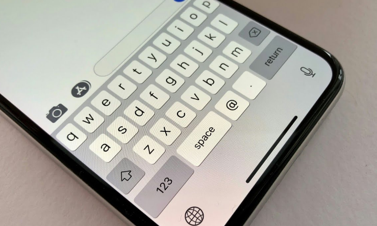 Tips Dan Trik Keyboard iPhone | suratekno.com